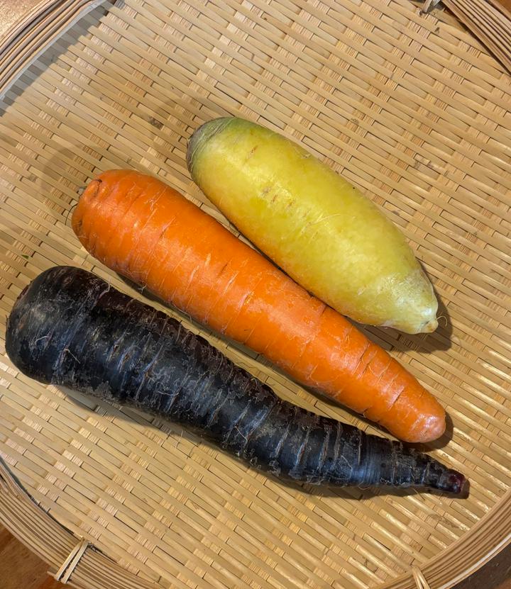 黒ニンジンを初めて見ました🥕🖤 ポリフェノールが豊富で栄養満 ... | ミスターN | PostPrime