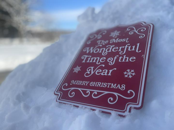 I wish you a merry Christmas🎄雪 ... | Red | PostPrime