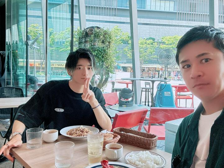 スタバなう #あきと | mu | PostPrime